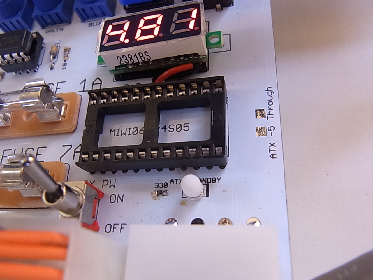 新コントロールボックス「KTB-1」大解剖 - PCBBEEP